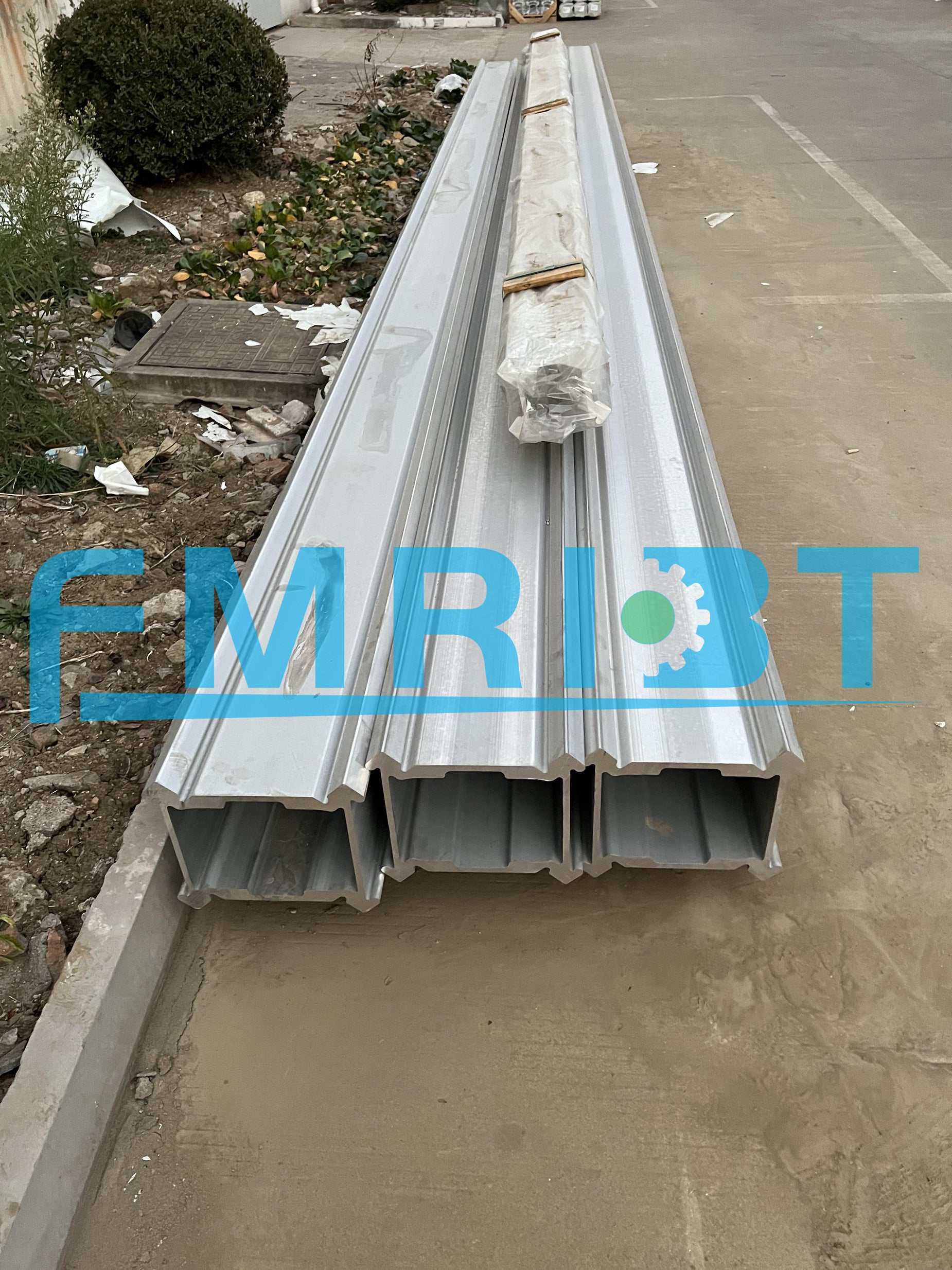 Epiroc Feed Beam – FMRIBT